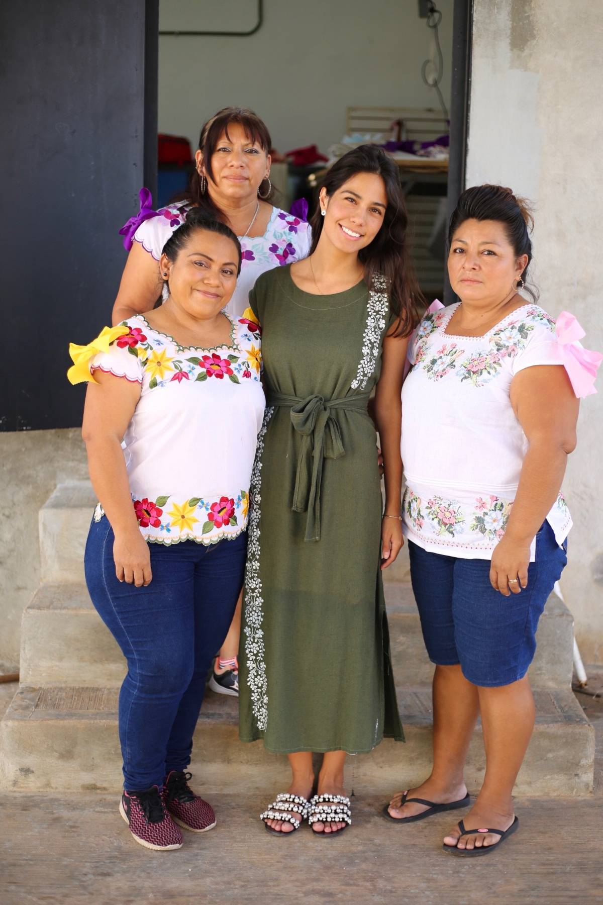 Las Tres Marías | Moda Mexicana Artesanal